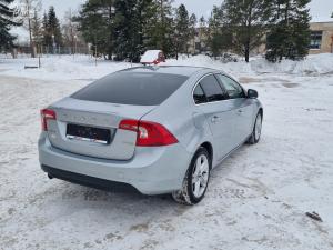 Grey Volvo S60 2012 in Pakruojis, with an engine capacity of 1.60 L and mileage of 192 thousand km for 4950 €, photo 5 on AUTOMOTO.COM.LV