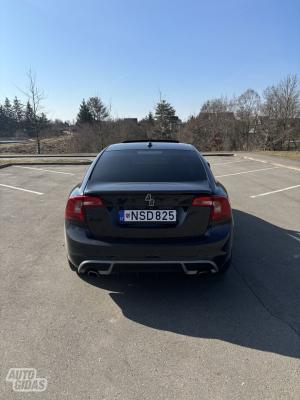 Grey Volvo S60 2012 in Kaunas, with an engine capacity of 2.50 L and mileage of 333 thousand km for 8300 €, photo 6 on AUTOMOTO.COM.LV