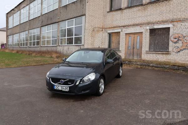 Pelēks Volvo S60 2012 Talsi, ar dzinēja tilpumu 2.00 L un nobraukumu 252 tūkst. km par 6200 €, foto 8 vietnē AUTOMOTO.COM.LV