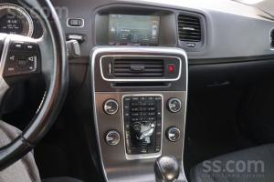 Pelēks Volvo S60 2012 Talsi, ar dzinēja tilpumu 2.00 L un nobraukumu 256 tūkst. km par 4999 €, foto 15 vietnē AUTOMOTO.COM.LV