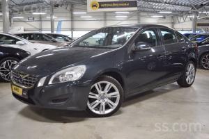Pelēks Volvo S60 2012 Rīga, ar dzinēja tilpumu 1.60 L un nobraukumu 368 tūkst. km par 5500 €, foto  vietnē AUTOMOTO.COM.LV