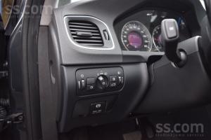 Pelēks Volvo S60 2012 Rīga, ar dzinēja tilpumu 1.60 L un nobraukumu 368 tūkst. km par 5500 €, foto 10 vietnē AUTOMOTO.COM.LV