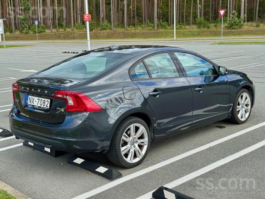 Grey Volvo S60 2012 in Riga, with an engine capacity of 1.60 L and mileage of 0 thousand km for 5990 €, photo 1 on AUTOMOTO.COM.LV