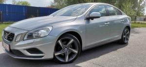 Grey Volvo S60 2012 in Riga, with an engine capacity of 1.60 L and mileage of 236 thousand km for 7950 €, photo 3 on AUTOMOTO.COM.LV