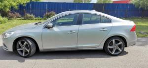 Grey Volvo S60 2012 in Riga, with an engine capacity of 1.60 L and mileage of 236 thousand km for 7950 €, photo 5 on AUTOMOTO.COM.LV