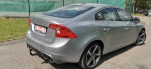 Grey Volvo S60 2012 in Riga, with an engine capacity of 1.60 L and mileage of 236 thousand km for 7950 €, photo 10 on AUTOMOTO.COM.LV
