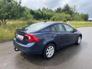 Grey Volvo S60 2012 in Vilnius, with an engine capacity of 1.60 L and mileage of 265 thousand km for 6200 €, photo 6 on AUTOMOTO.COM.LV