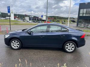 Grey Volvo S60 2012 in Vilnius, with an engine capacity of 1.60 L and mileage of 265 thousand km for 6200 €, photo 9 on AUTOMOTO.COM.LV