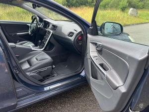Grey Volvo S60 2012 in Vilnius, with an engine capacity of 1.60 L and mileage of 265 thousand km for 6200 €, photo 17 on AUTOMOTO.COM.LV