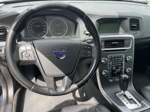 Grey Volvo S60 2012 in Vilnius, with an engine capacity of 1.60 L and mileage of 265 thousand km for 6200 €, photo 30 on AUTOMOTO.COM.LV