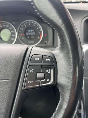 Grey Volvo S60 2012 in Vilnius, with an engine capacity of 1.60 L and mileage of 265 thousand km for 6200 €, photo 33 on AUTOMOTO.COM.LV