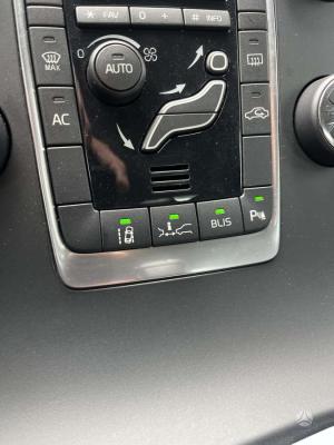 Grey Volvo S60 2012 in Vilnius, with an engine capacity of 1.60 L and mileage of 265 thousand km for 6200 €, photo 36 on AUTOMOTO.COM.LV