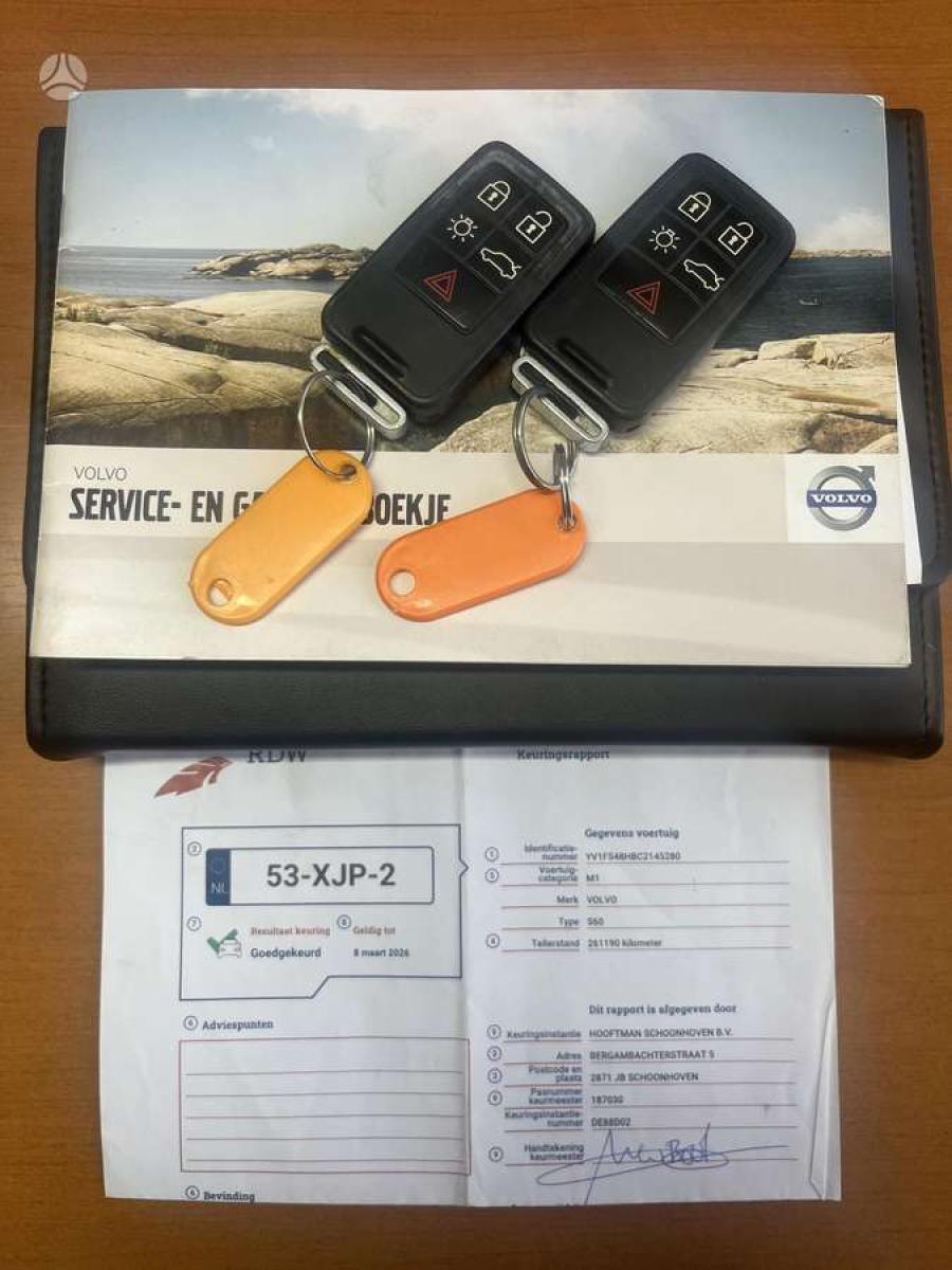 Grey Volvo S60 2012 in Vilnius, with an engine capacity of 1.60 L and mileage of 265 thousand km for 6200 €, photo 39 on AUTOMOTO.COM.LV