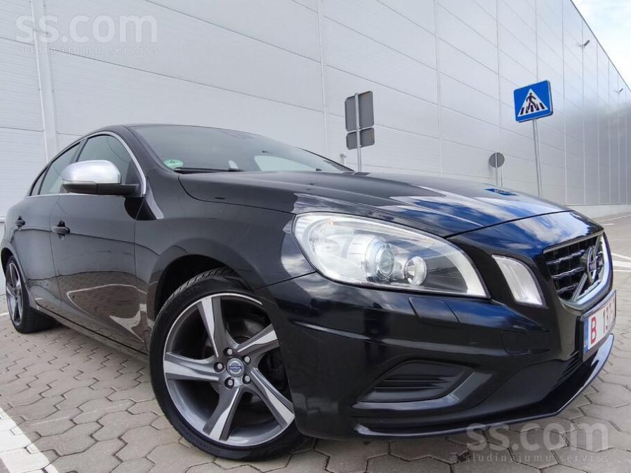 Grey Volvo S60 2012 in Riga, with an engine capacity of 1.60 L and mileage of 0 thousand km for 6500 €, photo 3 on AUTOMOTO.COM.LV