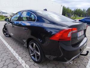 Grey Volvo S60 2012 in Riga, with an engine capacity of 1.60 L and mileage of 0 thousand km for 6500 €, photo 5 on AUTOMOTO.COM.LV