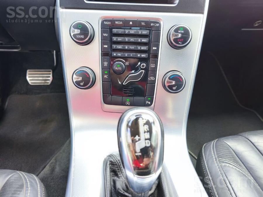 Grey Volvo S60 2012 in Riga, with an engine capacity of 1.60 L and mileage of 0 thousand km for 6500 €, photo 17 on AUTOMOTO.COM.LV