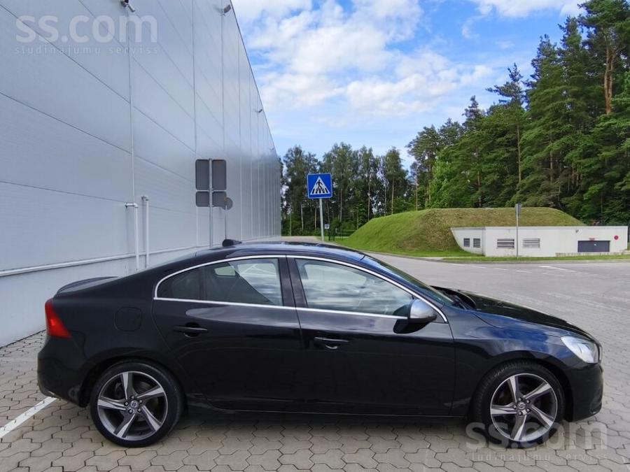 Grey Volvo S60 2012 in Riga, with an engine capacity of 1.60 L and mileage of 0 thousand km for 6500 €, photo 30 on AUTOMOTO.COM.LV