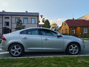 Grey Volvo S60 2012 in Kaunas, with an engine capacity of 2.50 L and mileage of 270 thousand km for 4400 €, photo 7 on AUTOMOTO.COM.LV