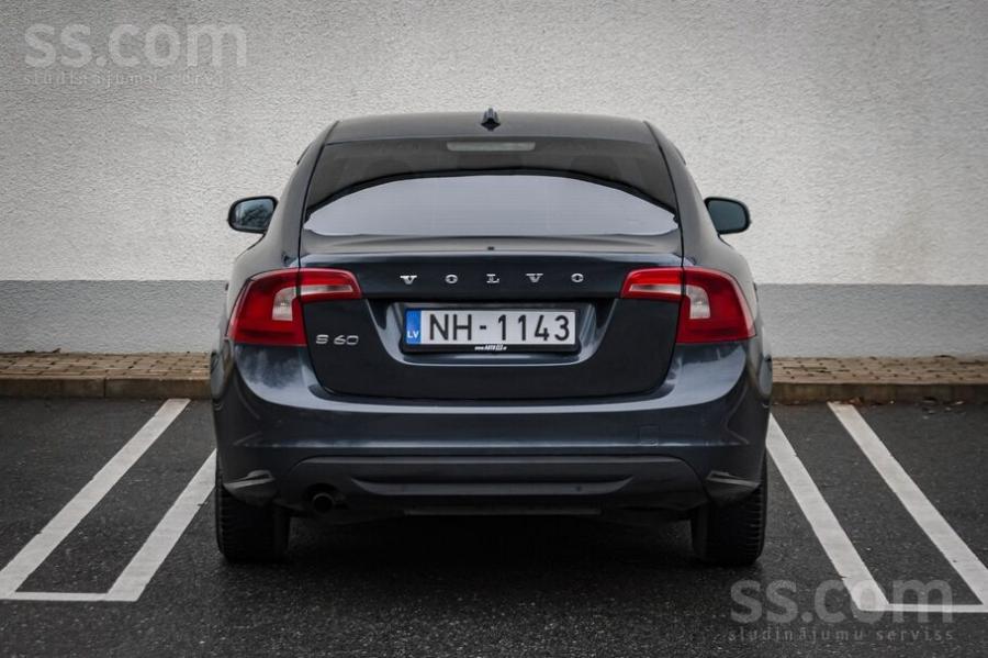 Grey Volvo S60 2013 in Riga, with an engine capacity of 1.60 L and mileage of 0 thousand km for 5500 €, photo 5 on AUTOMOTO.COM.LV
