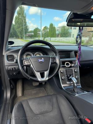 Grey Volvo S60 2013 in Tallinn, with an engine capacity of 2.00 L and mileage of 230 thousand km for 6890 €, photo 9 on AUTOMOTO.COM.LV