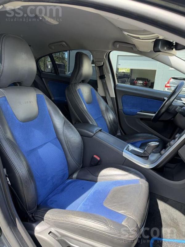 Grey Volvo S60 2013 in Ogre, with an engine capacity of 2.40 L and mileage of 255 thousand km for 9700 €, photo 5 on AUTOMOTO.COM.LV
