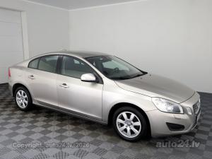 Grey Volvo S60 2013 in Tallinn, with an engine capacity of 1.60 L and mileage of 217 thousand km for 4299 €, photo  on AUTOMOTO.COM.LV