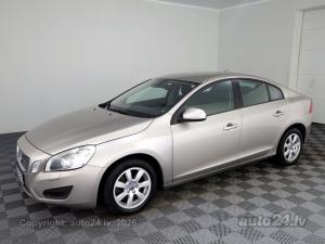 Pelēks Volvo S60 2013 Tallina, ar dzinēja tilpumu 1.60 L un nobraukumu 217 tūkst. km par 4299 €, foto 3 vietnē AUTOMOTO.COM.LV