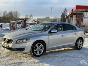 Grey Volvo S60 2014 in Silute, with an engine capacity of 2.50 L and mileage of 270 thousand km for 5999 €, photo 4 on AUTOMOTO.COM.LV