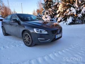 Pelēks Volvo S60 2014 Jēkabpils, ar dzinēja tilpumu 2.00 L un nobraukumu 234 tūkst. km par 9250 €, foto 3 vietnē AUTOMOTO.COM.LV