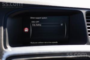 Pelēks Volvo S60 2014 Rīga, ar dzinēja tilpumu 2.00 L un nobraukumu 256 tūkst. km par 8390 €, foto 18 vietnē AUTOMOTO.COM.LV