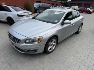 Pelēks Volvo S60 2014 Klaipėda, ar dzinēja tilpumu 2.50 L un nobraukumu 212 tūkst. km par 4300 €, foto  vietnē AUTOMOTO.COM.LV