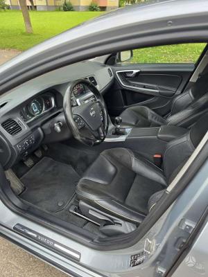 Серый Вольво С60 2014 в Кедайняй, объемом двигателя 1.98 л и пробегом 350 тыс. км за 5500 €, фото 7 на AUTOMOTO.COM.LV