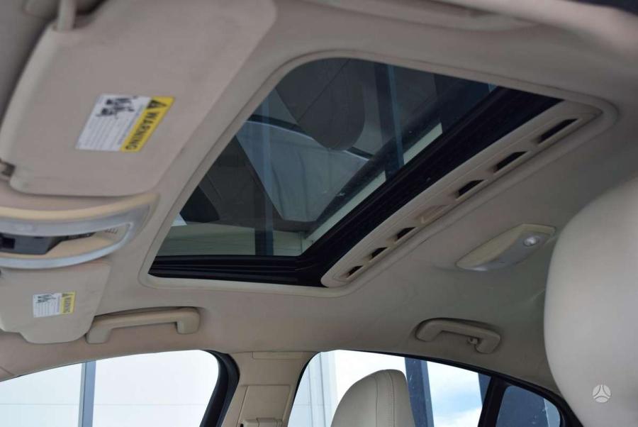 Pelēks Volvo S60 2014 Viļņa, ar dzinēja tilpumu 2.50 L un nobraukumu 155 tūkst. km par 8700 €, foto 25 vietnē AUTOMOTO.COM.LV