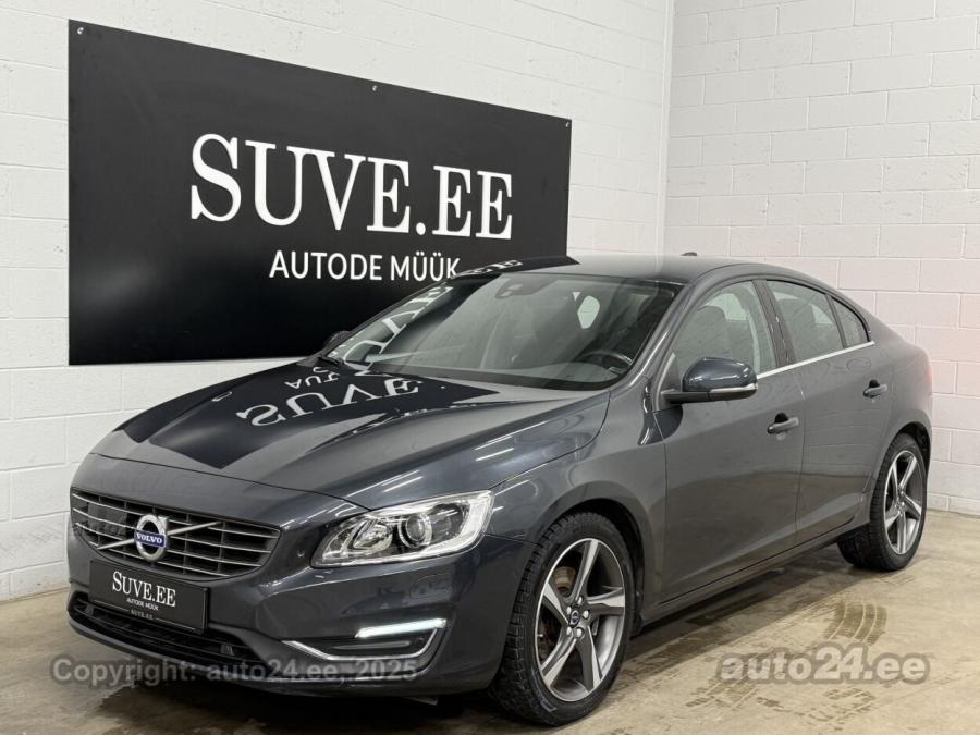 Pelēks Volvo S60 2015 Tallina, ar dzinēja tilpumu 2.00 L un nobraukumu 98 tūkst. km par 12995 €, foto 1 vietnē AUTOMOTO.COM.LV