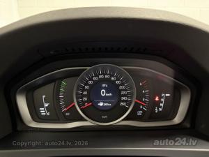 Grey Volvo S60 2015 in Tallinn, with an engine capacity of 2.00 L and mileage of 98 thousand km for 12995 €, photo 17 on AUTOMOTO.COM.LV