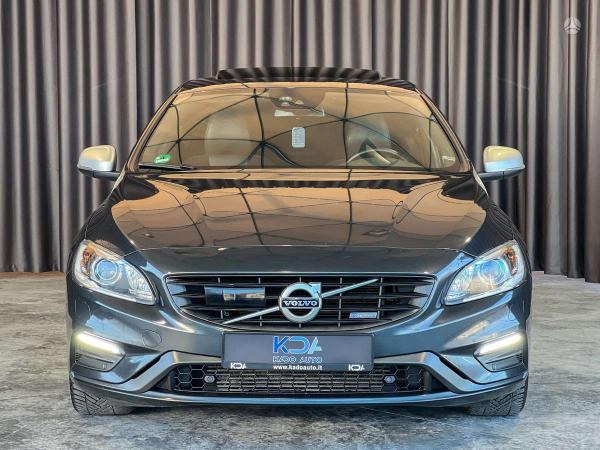 Grey Volvo S60 2015 in Marijampole, with an engine capacity of 1.97 L and mileage of 209 thousand km for 10950 €, photo 3 on AUTOMOTO.COM.LV