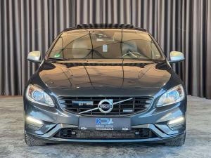 Pelēks Volvo S60 2015 Marijampole, ar dzinēja tilpumu 1.97 L un nobraukumu 209 tūkst. km par 10950 €, foto 3 vietnē AUTOMOTO.COM.LV