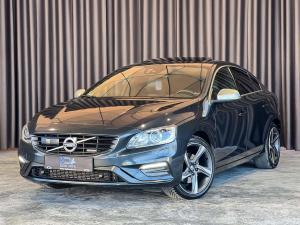 Pelēks Volvo S60 2015 Marijampole, ar dzinēja tilpumu 1.97 L un nobraukumu 209 tūkst. km par 10950 €, foto 6 vietnē AUTOMOTO.COM.LV