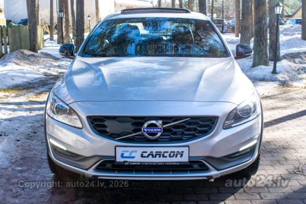 Grey Volvo S60 2015 in Tallinn, with an engine capacity of 2.40 L and mileage of 182 thousand km for 15990 €, photo 5 on AUTOMOTO.COM.LV