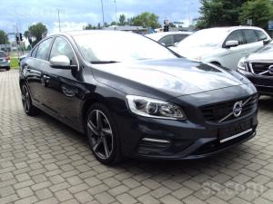 Grey Volvo S60 2015 in Riga, with an engine capacity of 2.00 L and mileage of 165 thousand km for 11600 €, photo 3 on AUTOMOTO.COM.LV
