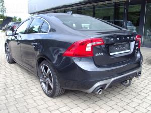 Grey Volvo S60 2015 in Riga, with an engine capacity of 2.00 L and mileage of 165 thousand km for 11600 €, photo 5 on AUTOMOTO.COM.LV