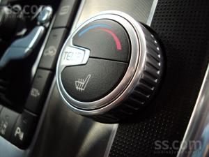 Grey Volvo S60 2015 in Riga, with an engine capacity of 2.00 L and mileage of 165 thousand km for 11600 €, photo 11 on AUTOMOTO.COM.LV