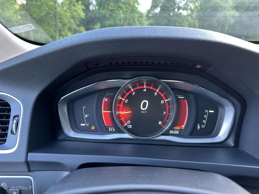Grey Volvo S60 2015 in Vilnius, with an engine capacity of 2.00 L and mileage of 205 thousand km for 9000 €, photo 19 on AUTOMOTO.COM.LV