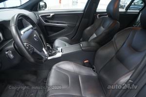 Grey Volvo S60 2016 in Tallinn, with an engine capacity of 2.40 L and mileage of 193 thousand km for 12990 €, photo 6 on AUTOMOTO.COM.LV