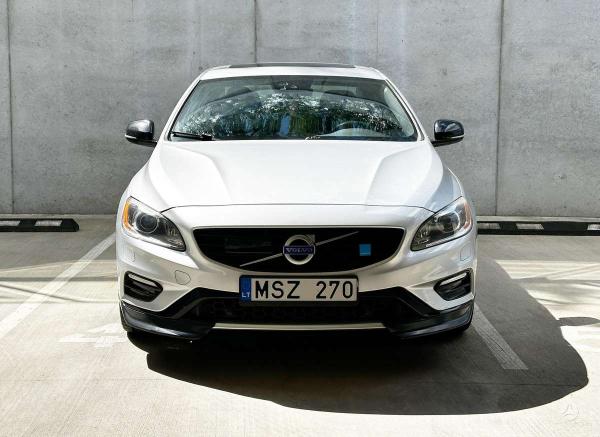 Pelēks Volvo S60 2016 Viļņa, ar dzinēja tilpumu 2.95 L un nobraukumu 150 tūkst. km par 19200 €, foto 8 vietnē AUTOMOTO.COM.LV