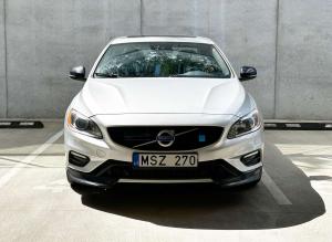 Pelēks Volvo S60 2016 Viļņa, ar dzinēja tilpumu 2.95 L un nobraukumu 150 tūkst. km par 19200 €, foto 9 vietnē AUTOMOTO.COM.LV