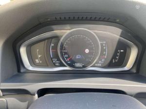 Pelēks Volvo S60 2016 Viļņa, ar dzinēja tilpumu 2.95 L un nobraukumu 150 tūkst. km par 19200 €, foto 24 vietnē AUTOMOTO.COM.LV