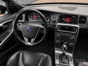 Grey Volvo S60 2016 in Riga, with an engine capacity of 2.00 L and mileage of 182 thousand km for 14455 €, photo 10 on AUTOMOTO.COM.LV