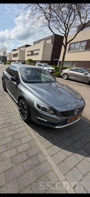 Grey Volvo S60 2016 in Riga, with an engine capacity of 2.00 L and mileage of 182 thousand km for 14455 €, photo 29 on AUTOMOTO.COM.LV