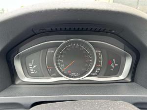 Grey Volvo S60 2016 in Siauliai, with an engine capacity of 1.98 L and mileage of 242 thousand km for 6200 €, photo 7 on AUTOMOTO.COM.LV